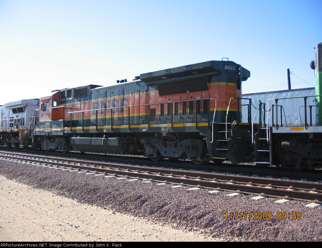 BNSF 8623